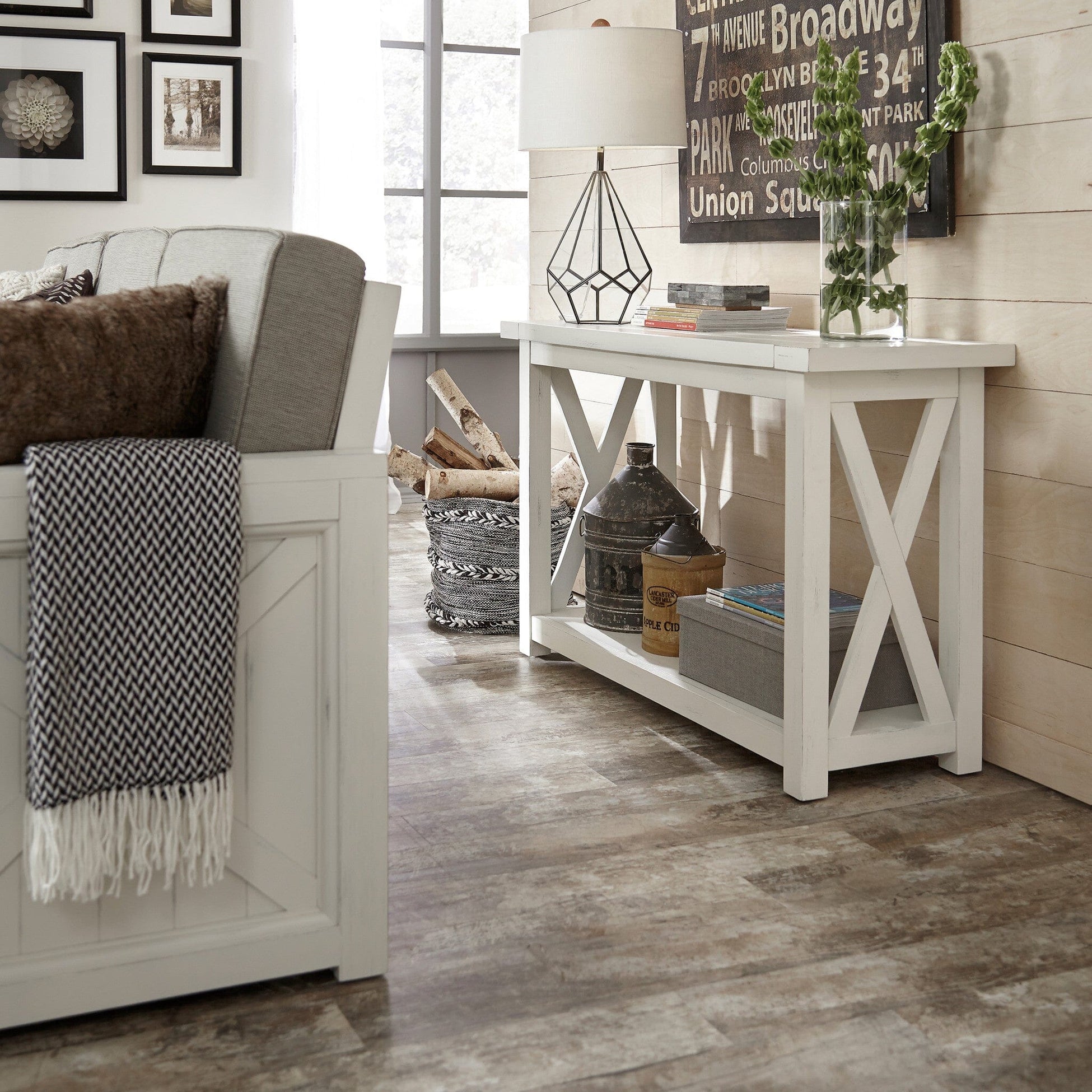 Traditional Console Table By Seaside Lodge | Huck & Peck