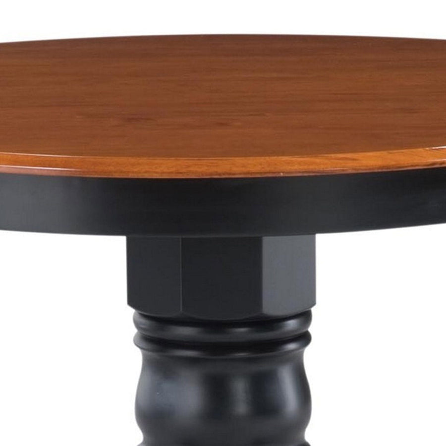 Traditional Pedestal Dining Table By Bishop | Huck & Peck