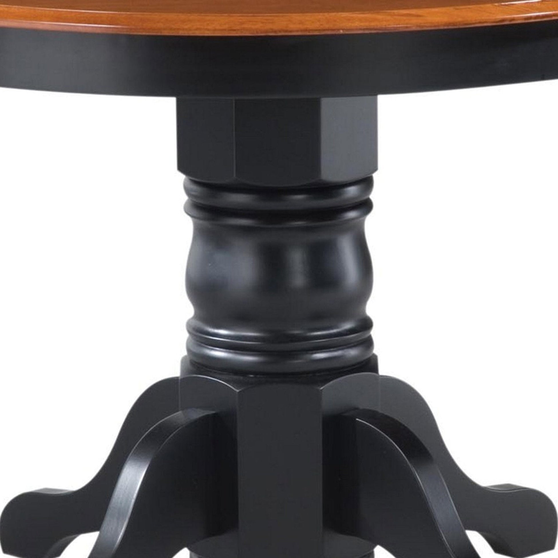 Traditional Pedestal Dining Table By Bishop | Huck & Peck